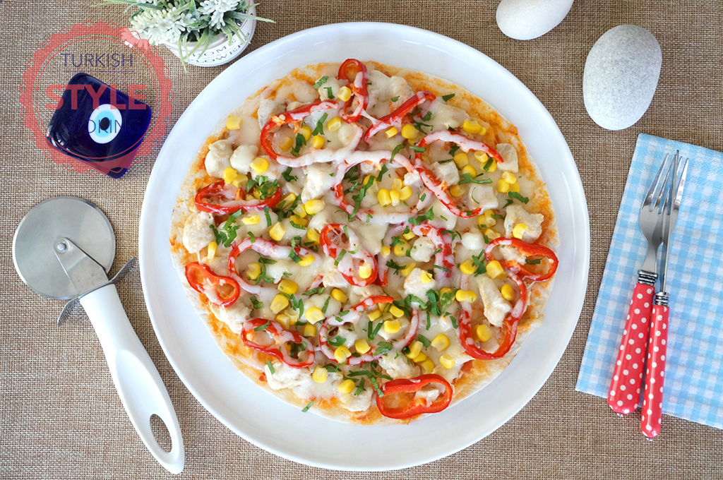 Easy Chicken Pizza Recipe | Turkish Style Cooking